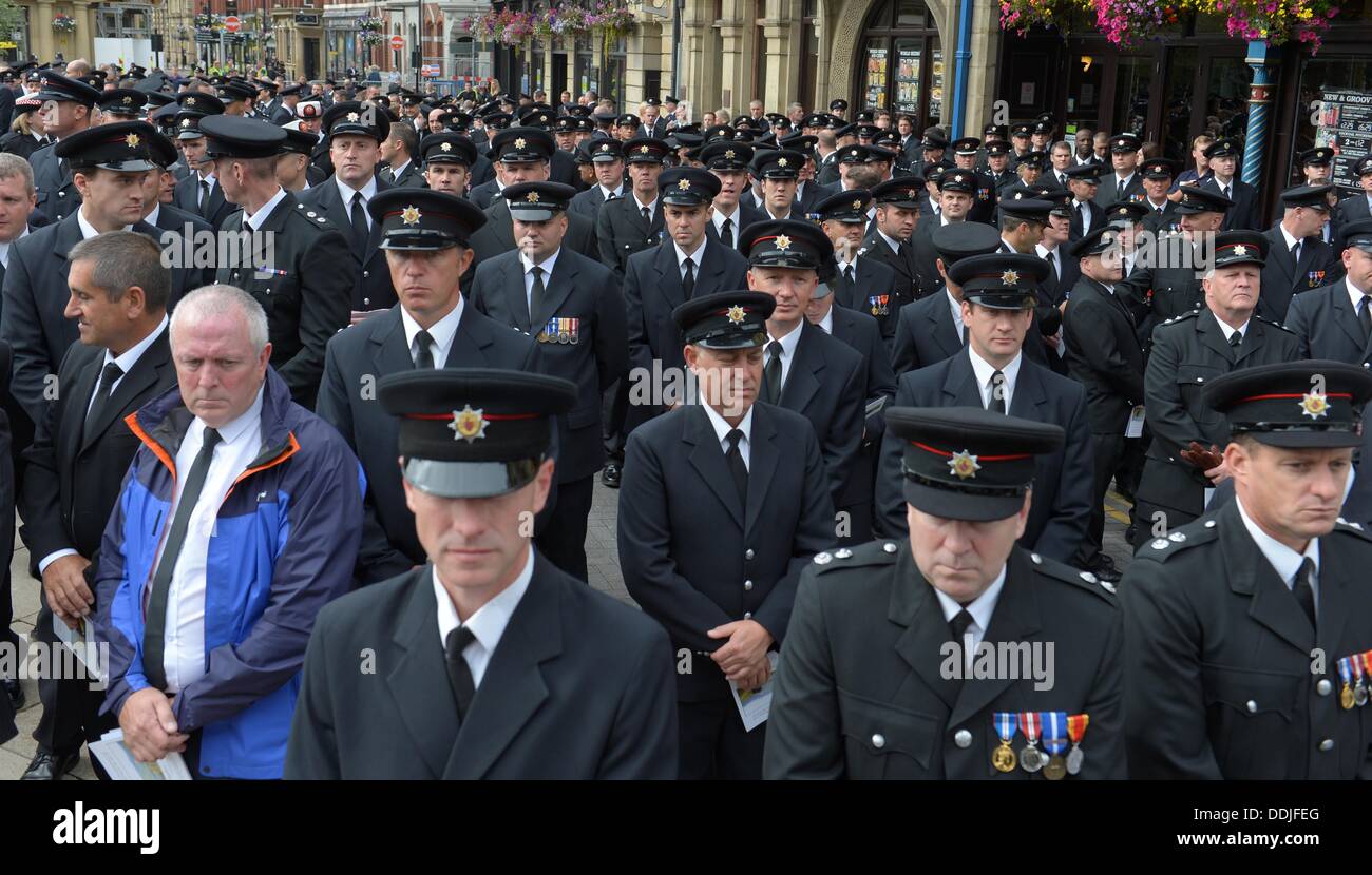 Firefighter stephen hunt bury parish church hi-res stock photography ...