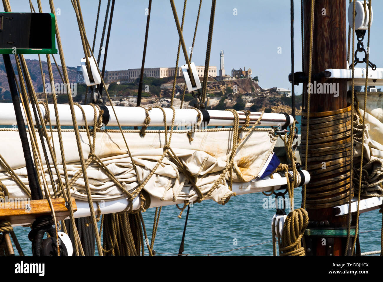 Sailboat spar hi-res stock photography and images - Alamy