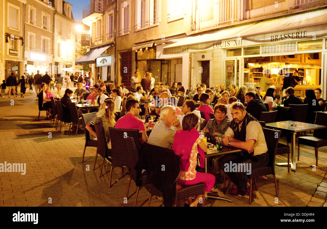 French bars hi-res stock photography and images - Alamy