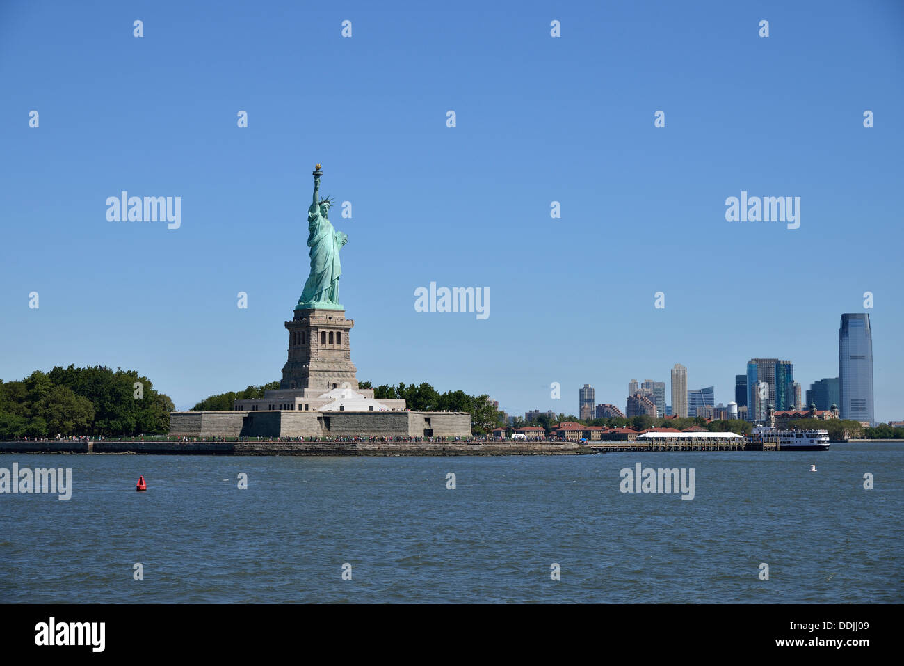 Freiheitsstatue new york hi-res stock photography and images - Alamy