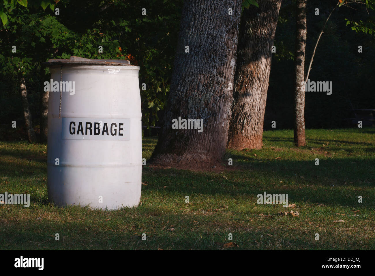 Rural trash can hi-res stock photography and images - Alamy