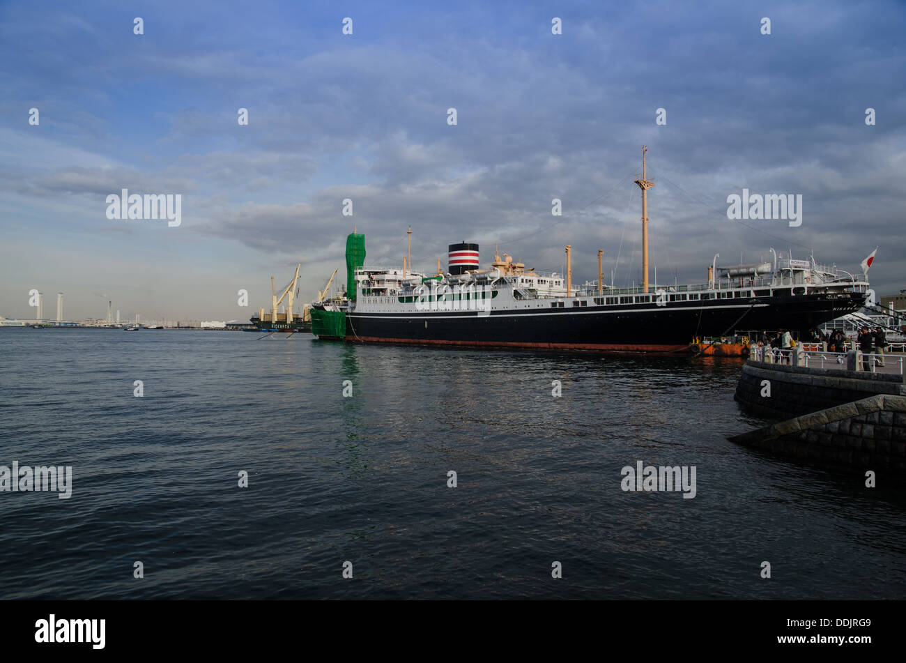 Clouds ships hi-res stock photography and images - Alamy