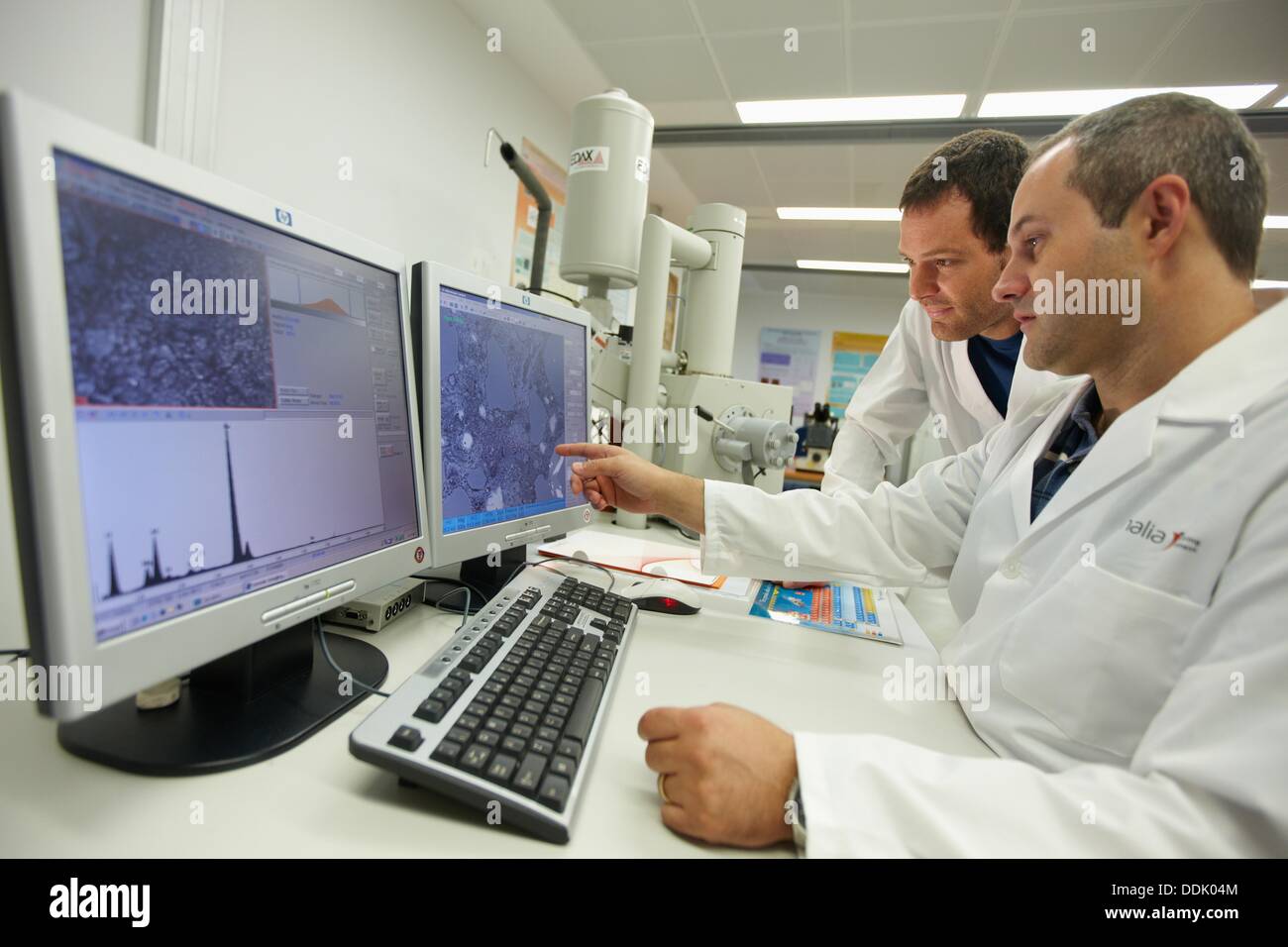 Environmental Scanning Electron Microscope High Resolution Stock ...