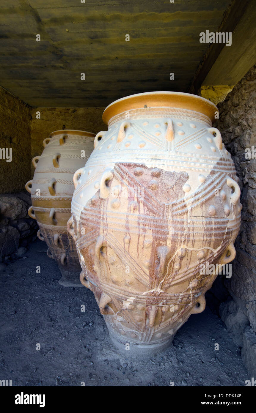 Giant antique amphoras from the Knossos palace - Crete, Greece Stock ...