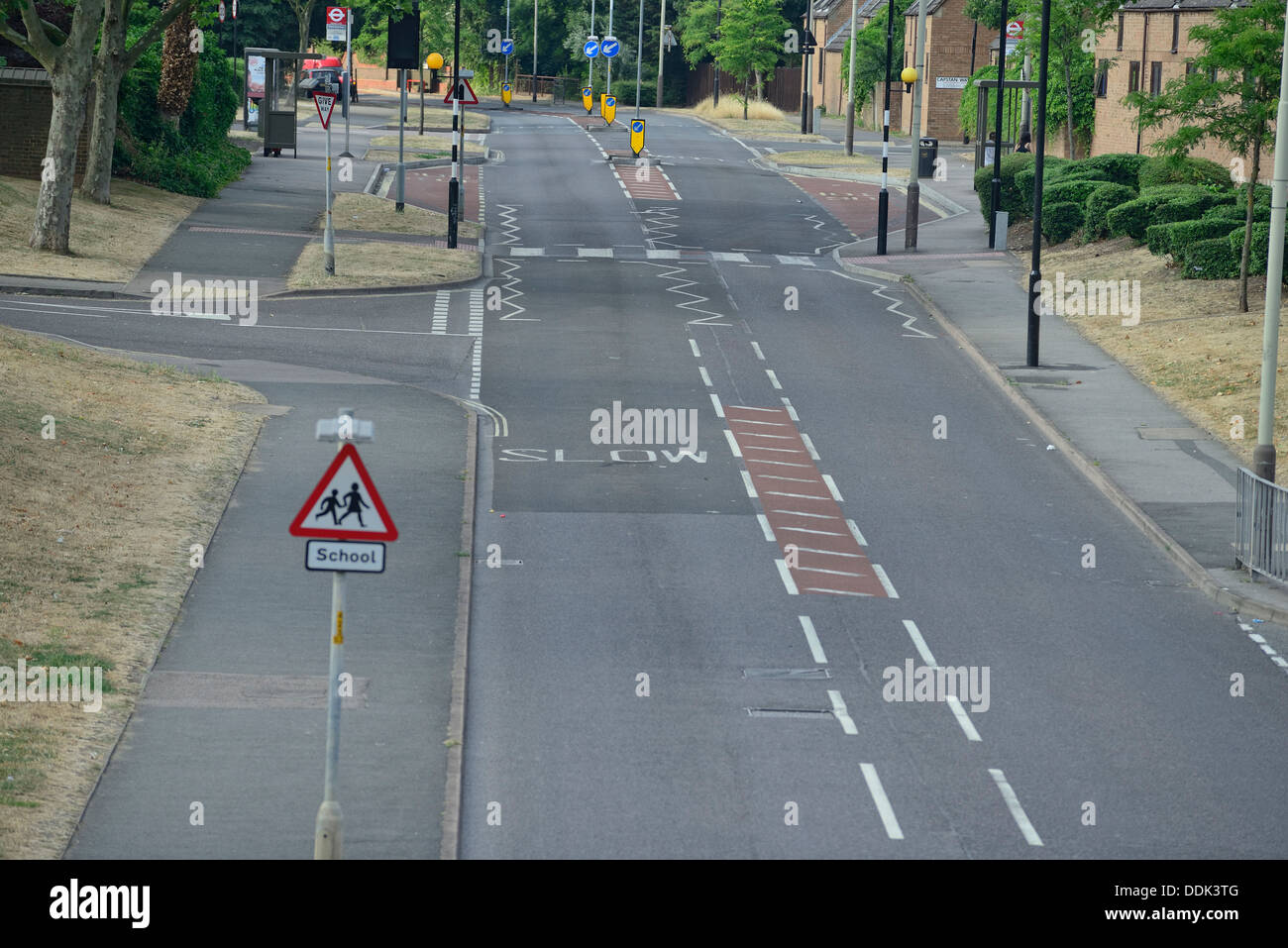 Road markings uk empty road hi-res stock photography and images - Alamy