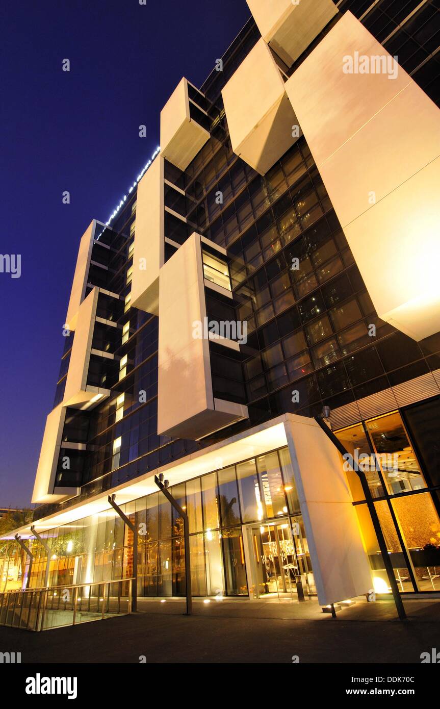 Hotel silken diagonal hi-res stock photography and images - Alamy