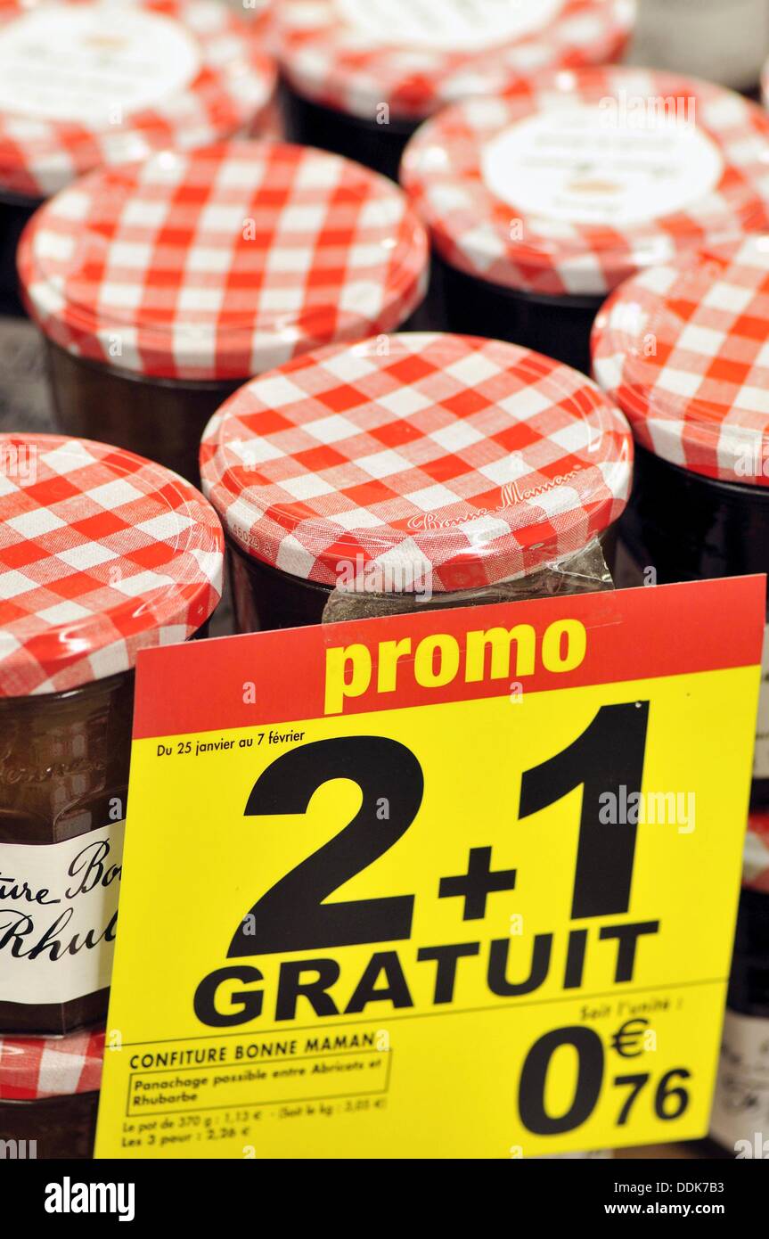Jams in a supermarket hi-res stock photography and images - Alamy