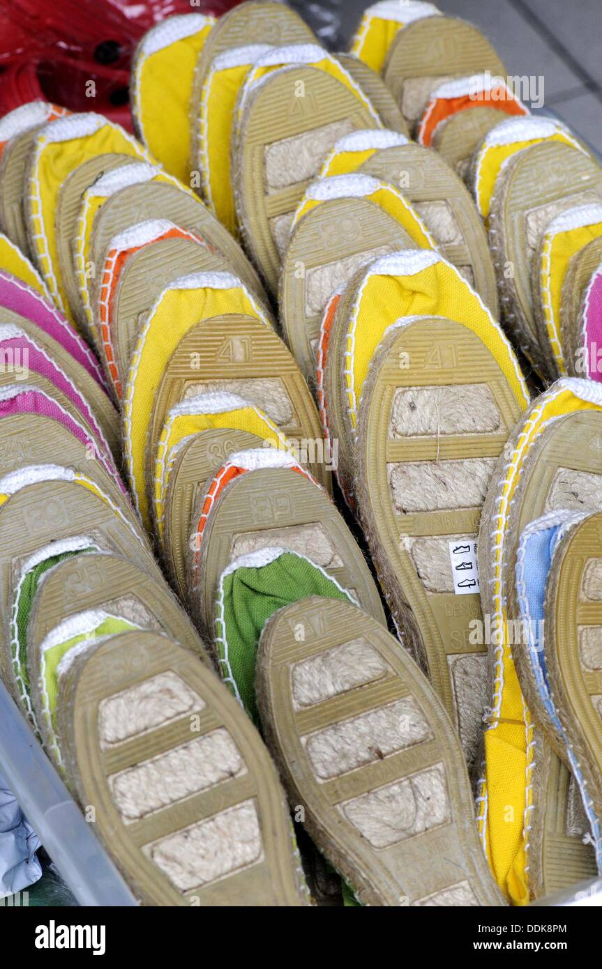 Sandals Barcelona High Resolution Stock Photography and Images - Alamy