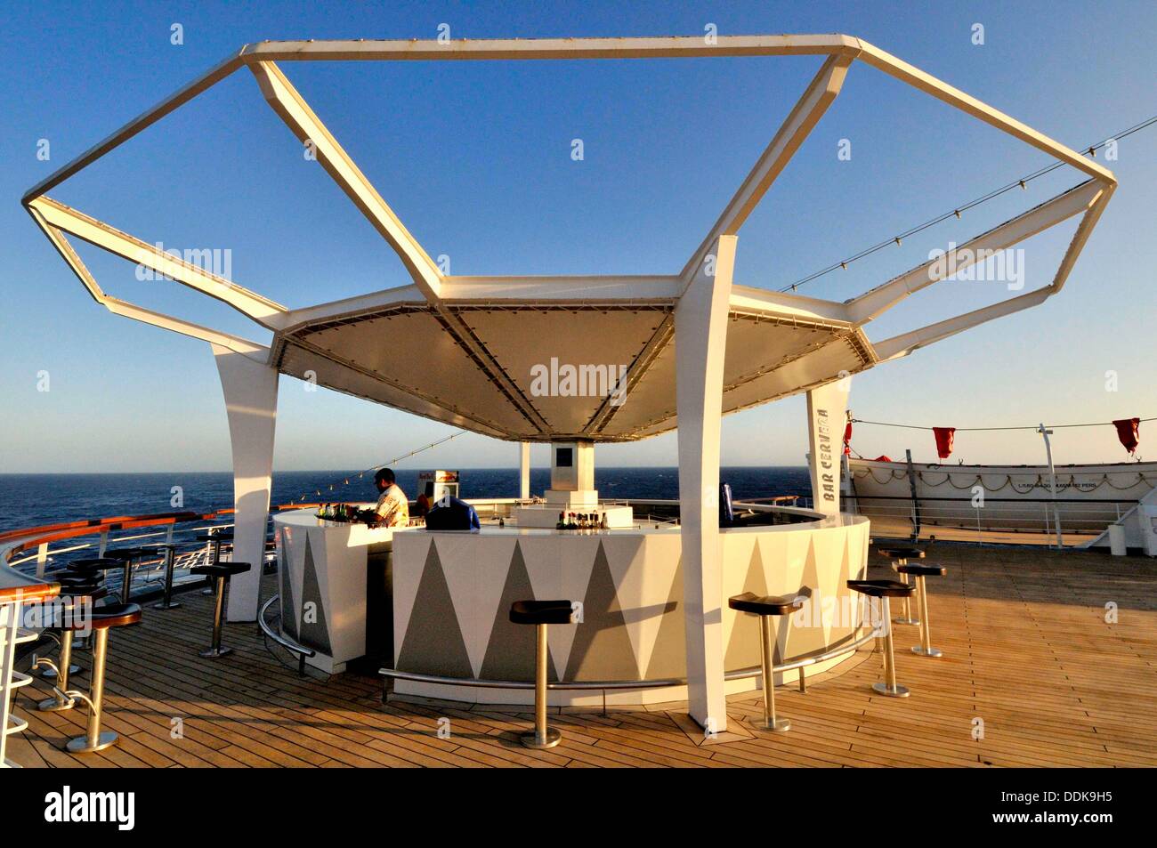 Bar on the deck, cruise ship Stock Photo - Alamy