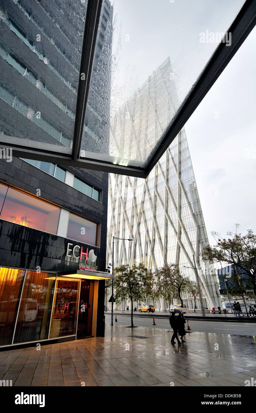 00 diagonal tower hi-res stock photography and images - Alamy