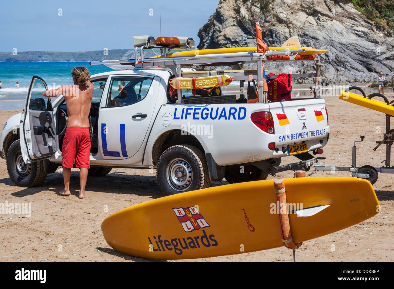 Lifeguards newquay cornwall uk hi-res stock photography and images - Alamy