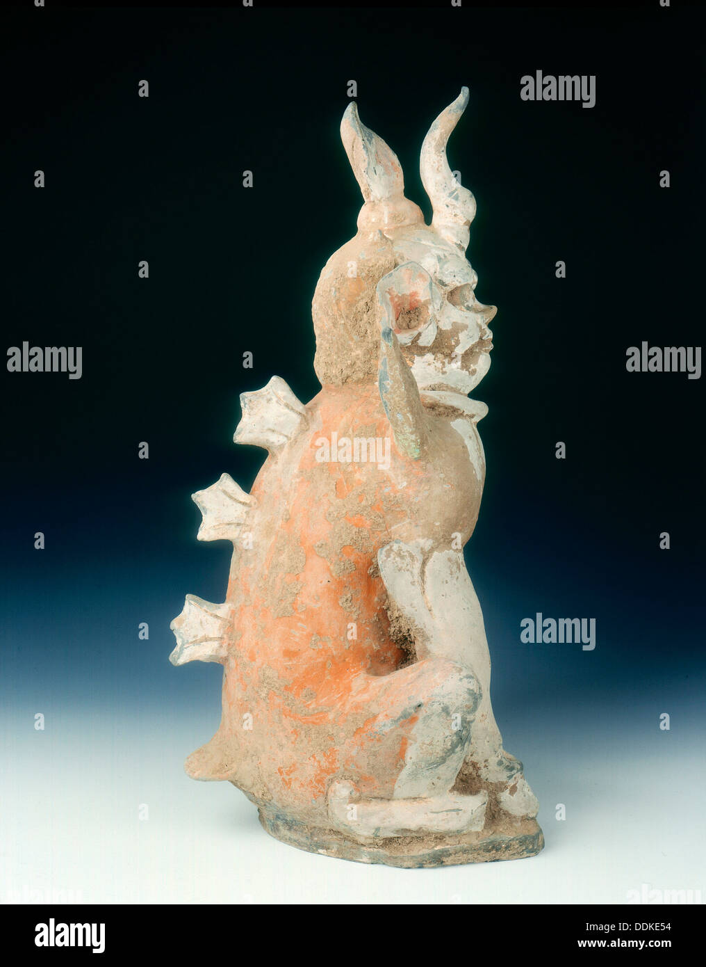Pottery zhenmushou (a tomb guardian beast), early Tang dynasty, China ...