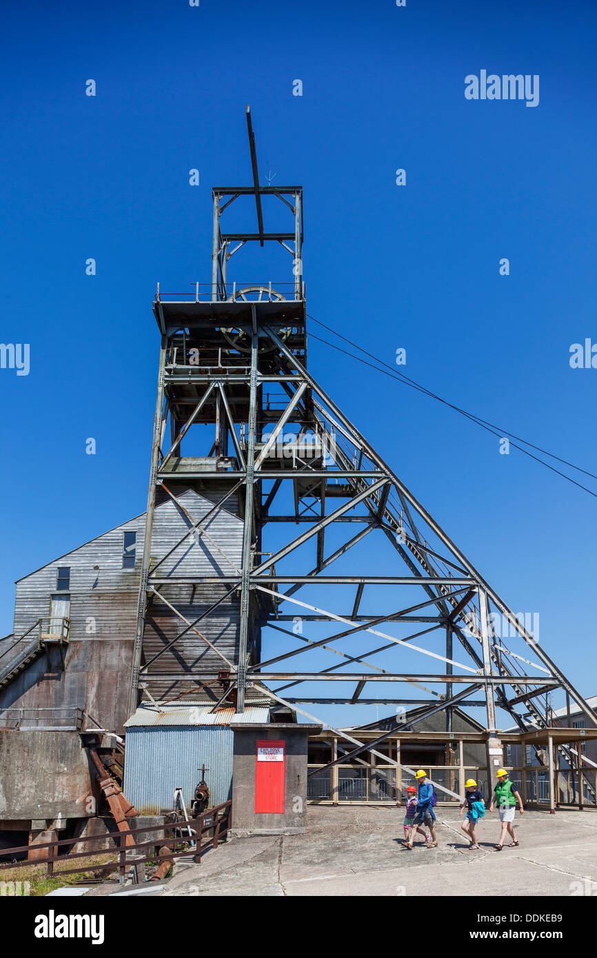 Geevor tin mine cornwall hi-res stock photography and images - Alamy