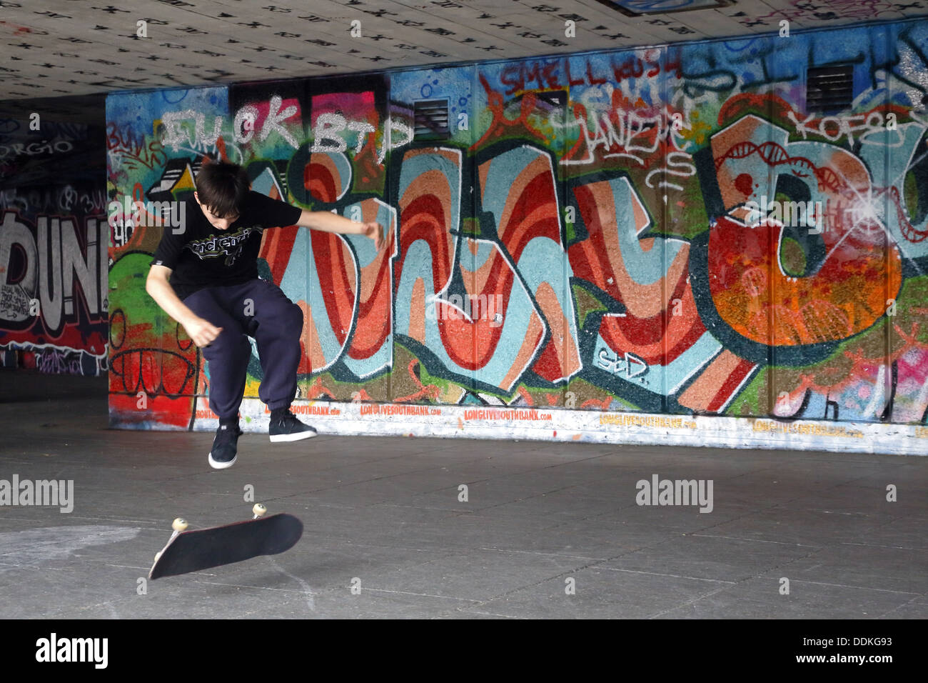 Skateboarder at the Southbank Skatepark in London UK Stock Photo - Alamy