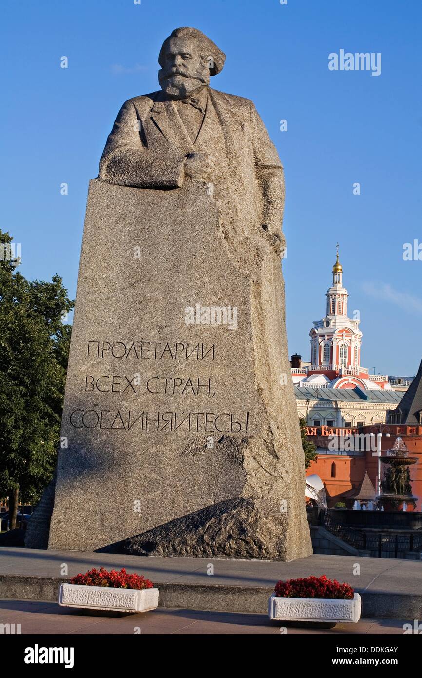 Karl Marx Statue Moscow High Resolution Stock Photography and Images ...
