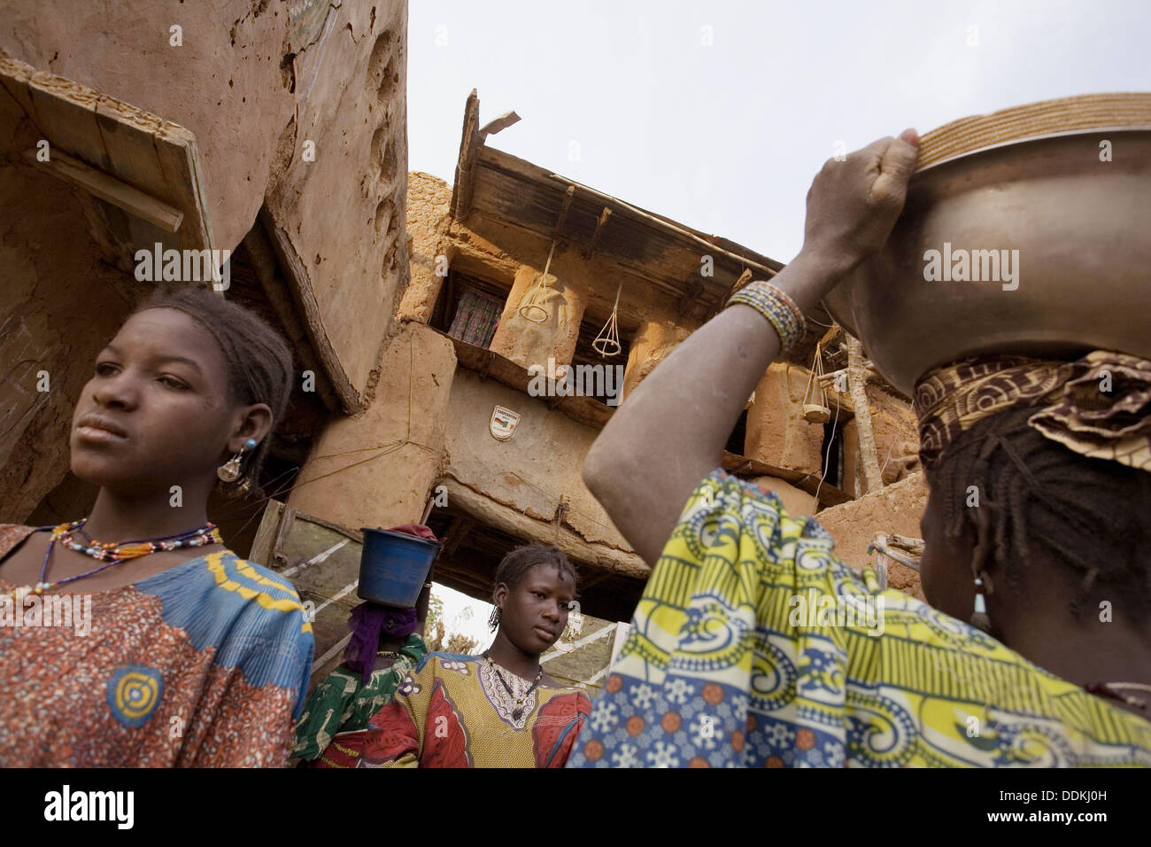 Clay Architecture Dogon Country High Resolution Stock Photography and ...