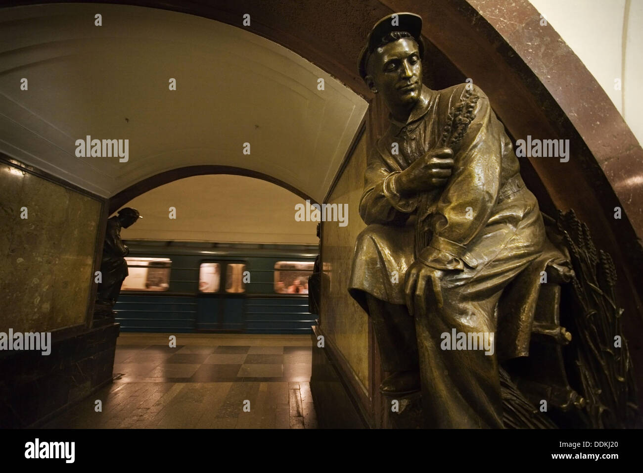 Moscow Station Art High Resolution Stock Photography and Images - Alamy