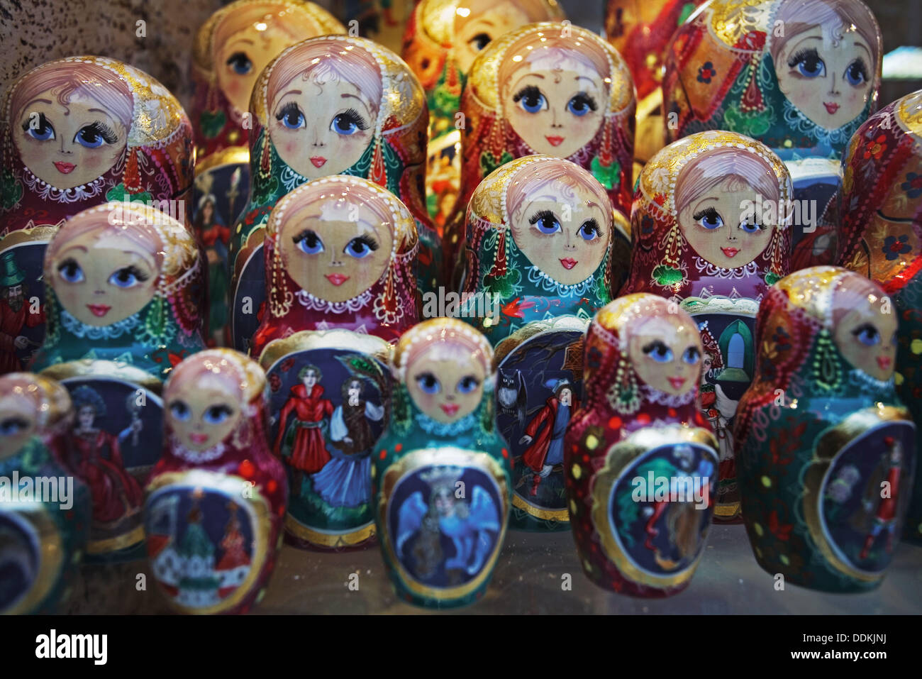Matryoshka hi-res stock photography and images - Alamy