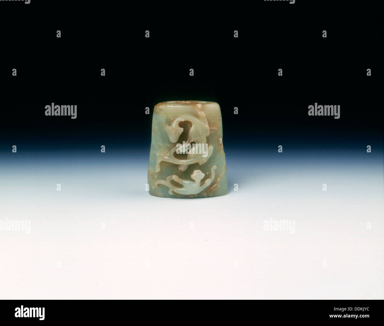 Jade chape with two kui dragons, Han dynasty, China, 206 BC-220 AD ...