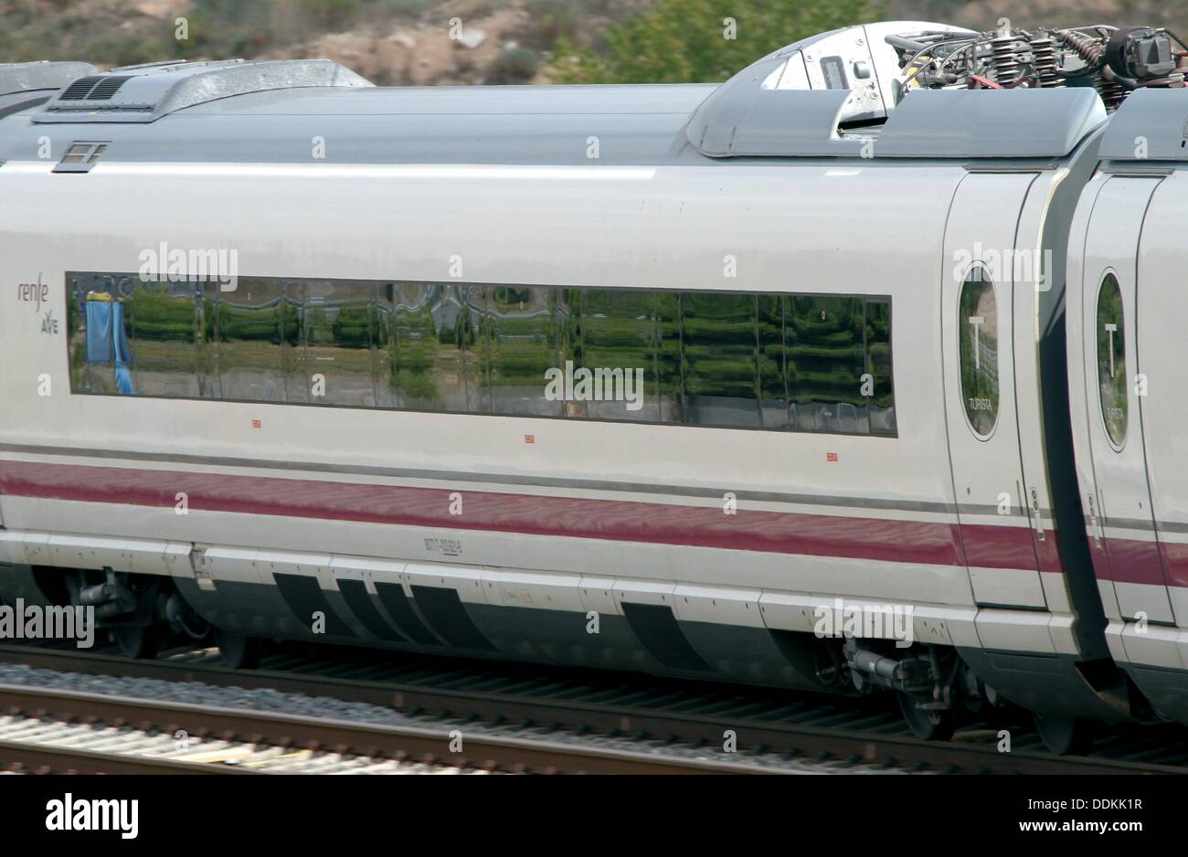 Ave 103 train hi-res stock photography and images - Alamy