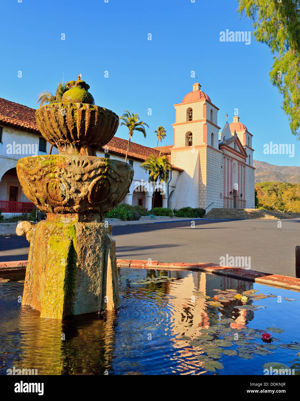 Santa barbara mission hi-res stock photography and images - Alamy
