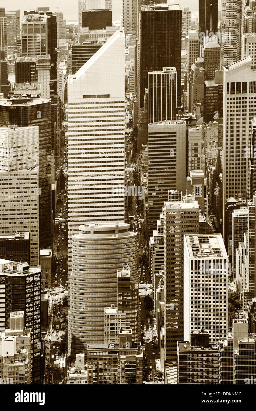 Slanted roof skyscraper hi-res stock photography and images - Alamy