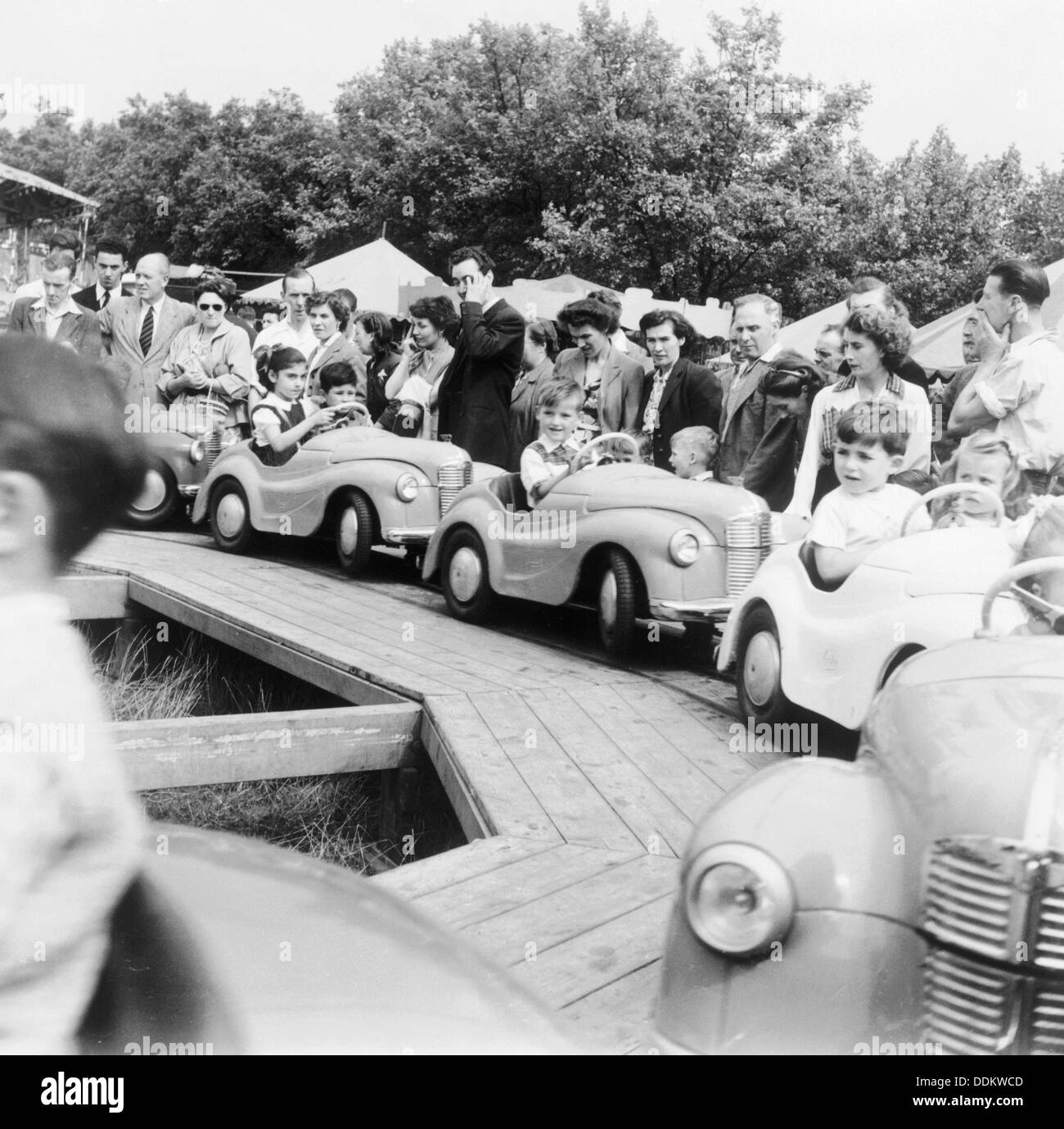 Festival of britain 1951 hi-res stock photography and images - Alamy