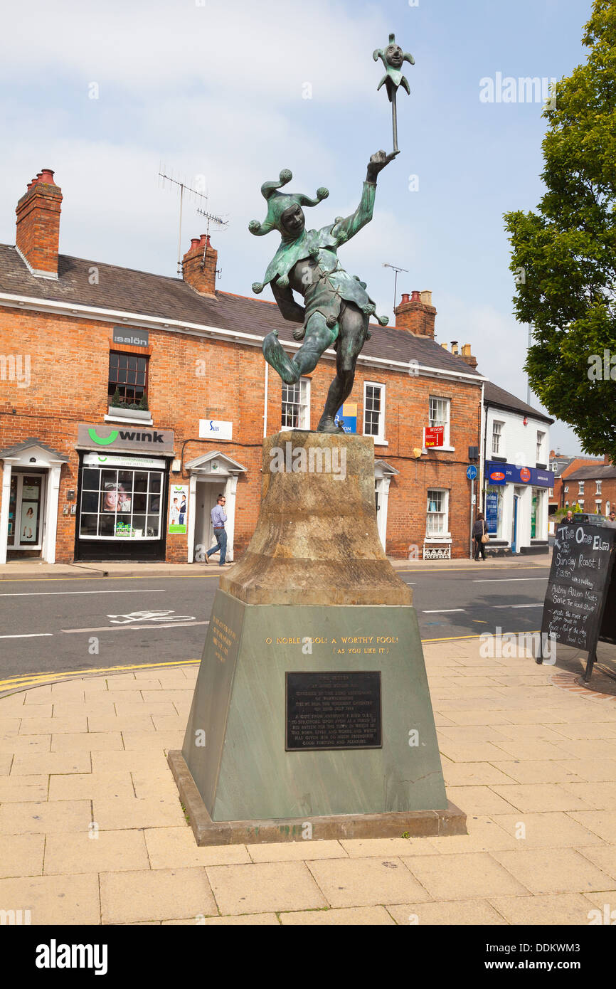 The Jester statue by James Butler RA Stratford-upon-Avon Stock Photo ...