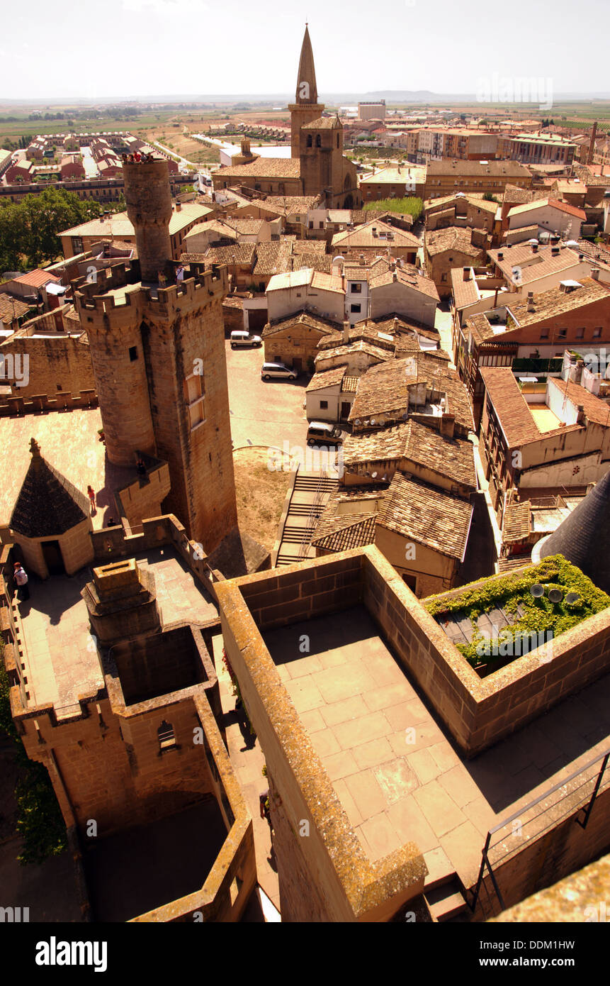 A view of the village of Olite. In front, the Royal Palace, behind, the ...