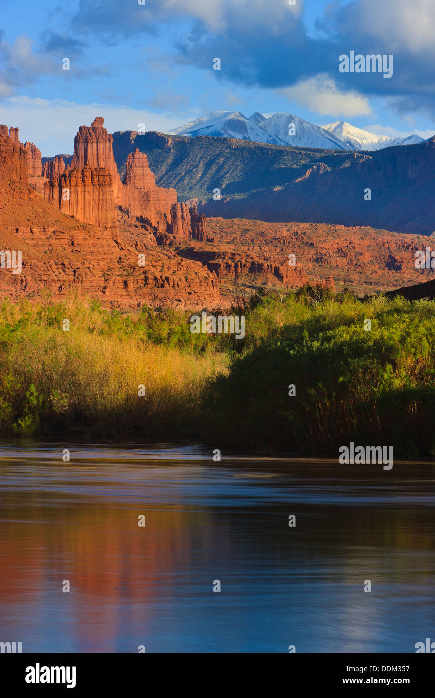 Fisher towers colorado blue sky hi-res stock photography and images - Alamy