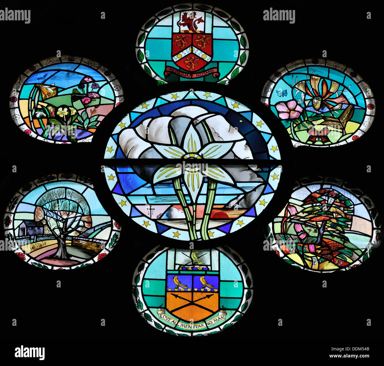 The four seasons depicted through flora and fauna in the Rose window at ...