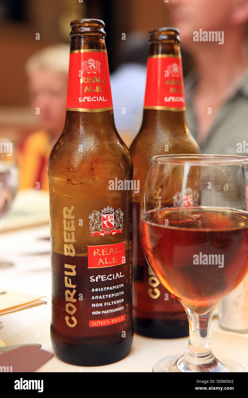 Ale glass bottle hi-res stock photography and images - Alamy