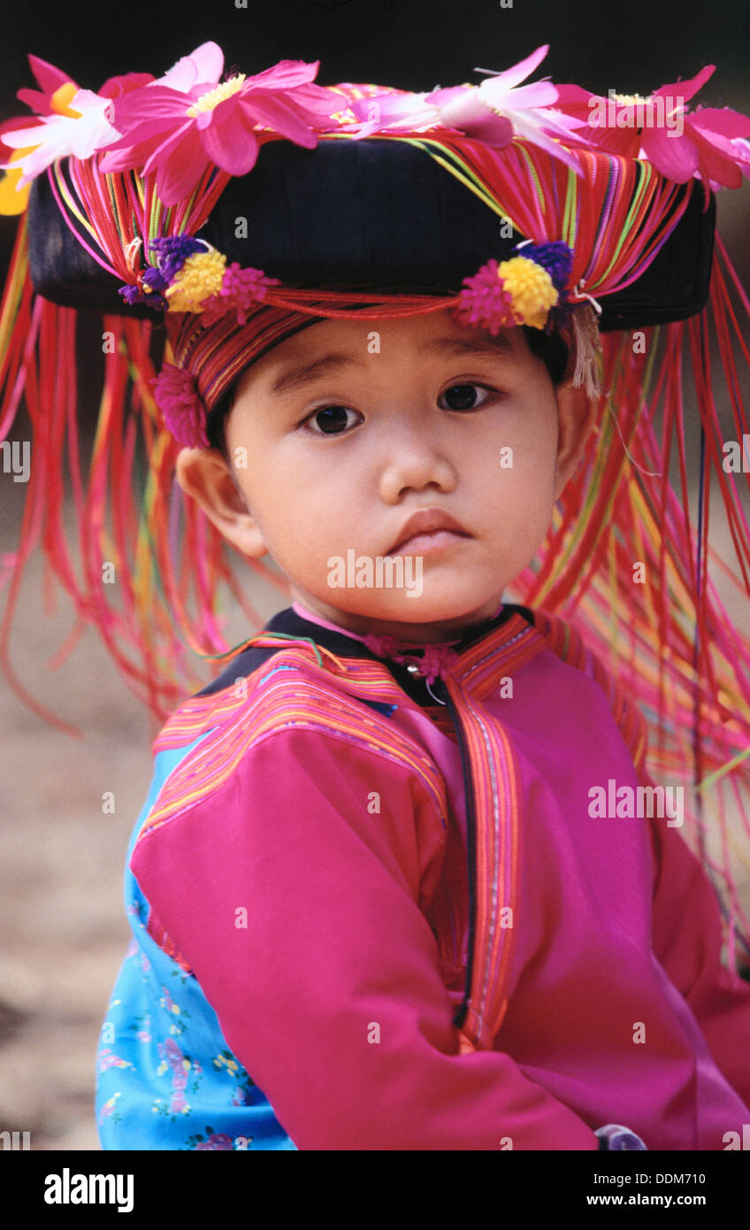 Lisu child hi-res stock photography and images - Alamy