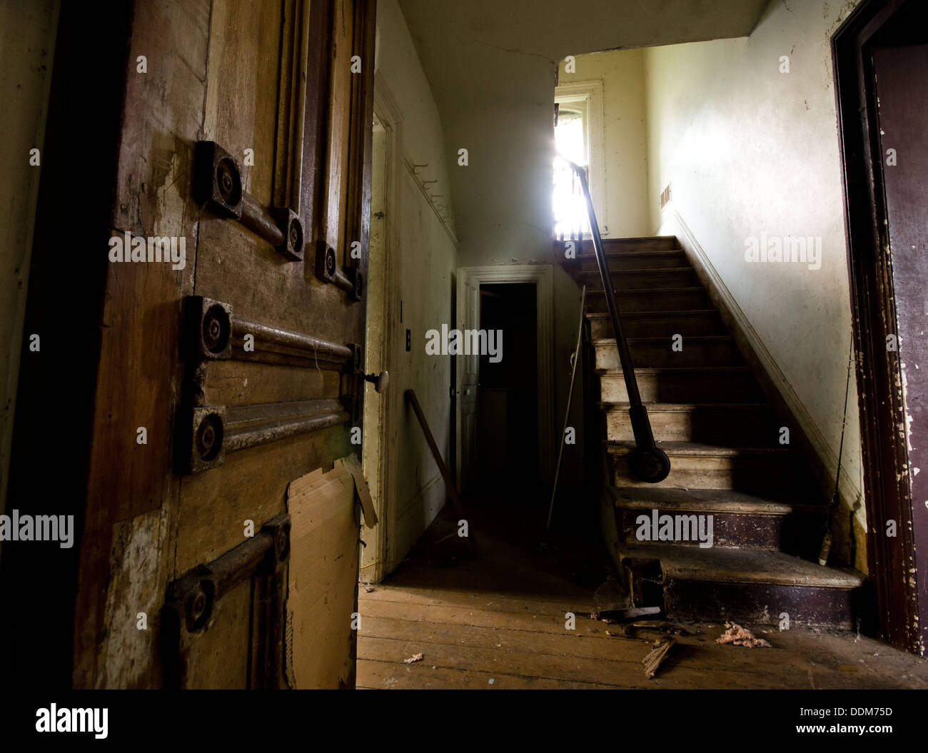 Scary stairs house hi-res stock photography and images - Alamy
