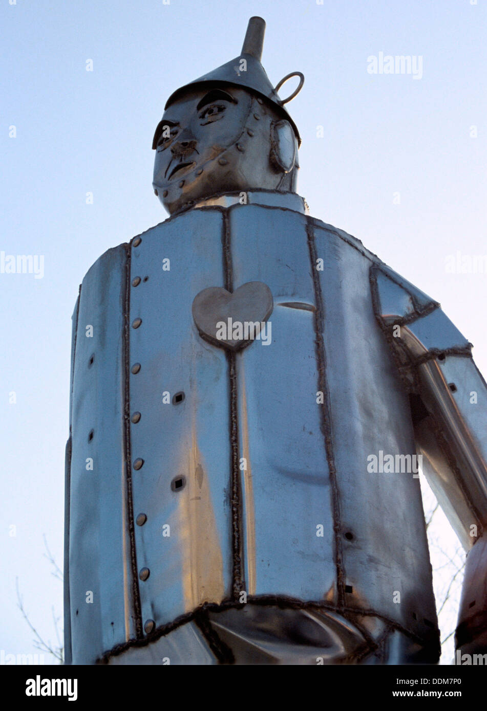 Wizard of oz tin man hi-res stock photography and images - Alamy