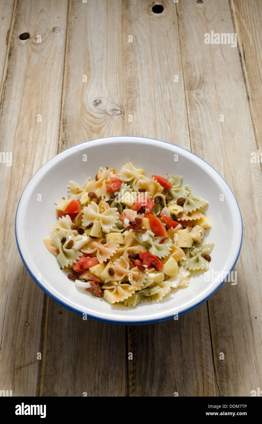 Curly pasta hi-res stock photography and images - Alamy