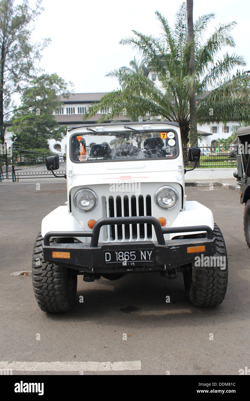 gahar car 2 Stock Photo - Alamy