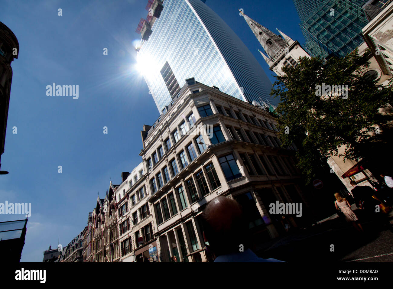 London, UK. 4th September 2013. Sun glares from the concave facade of ...