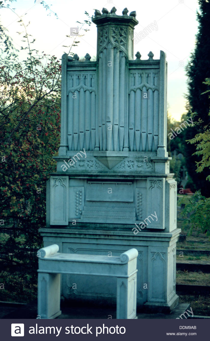 Hampstead Cemetery Stock Photos & Hampstead Cemetery Stock Images - Alamy