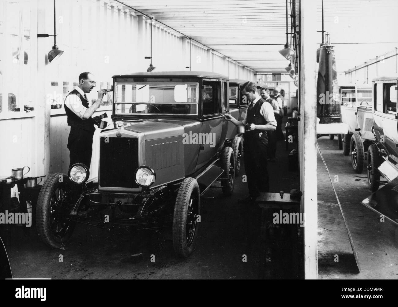 1920s car painting hi-res stock photography and images - Alamy