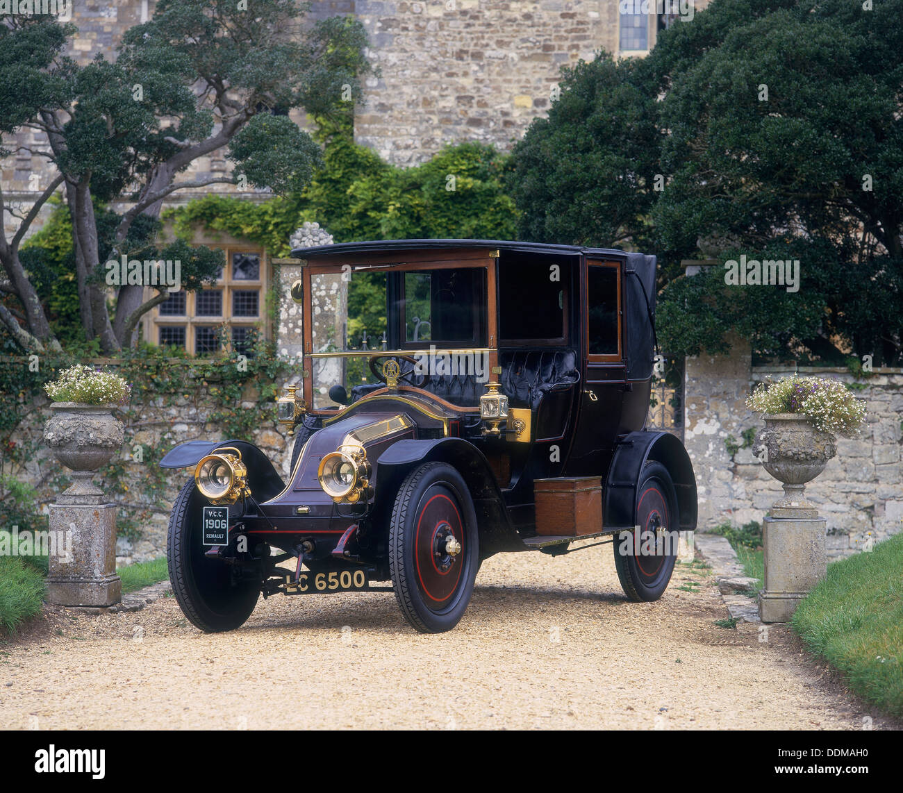 1906 renault hi-res stock photography and images - Alamy