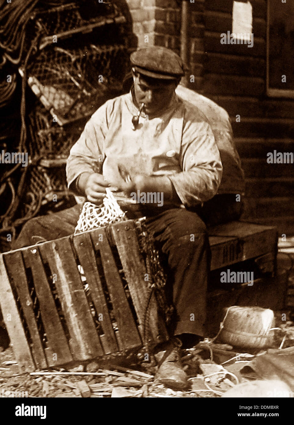 Fishwives fishing fishermen hi-res stock photography and images - Alamy