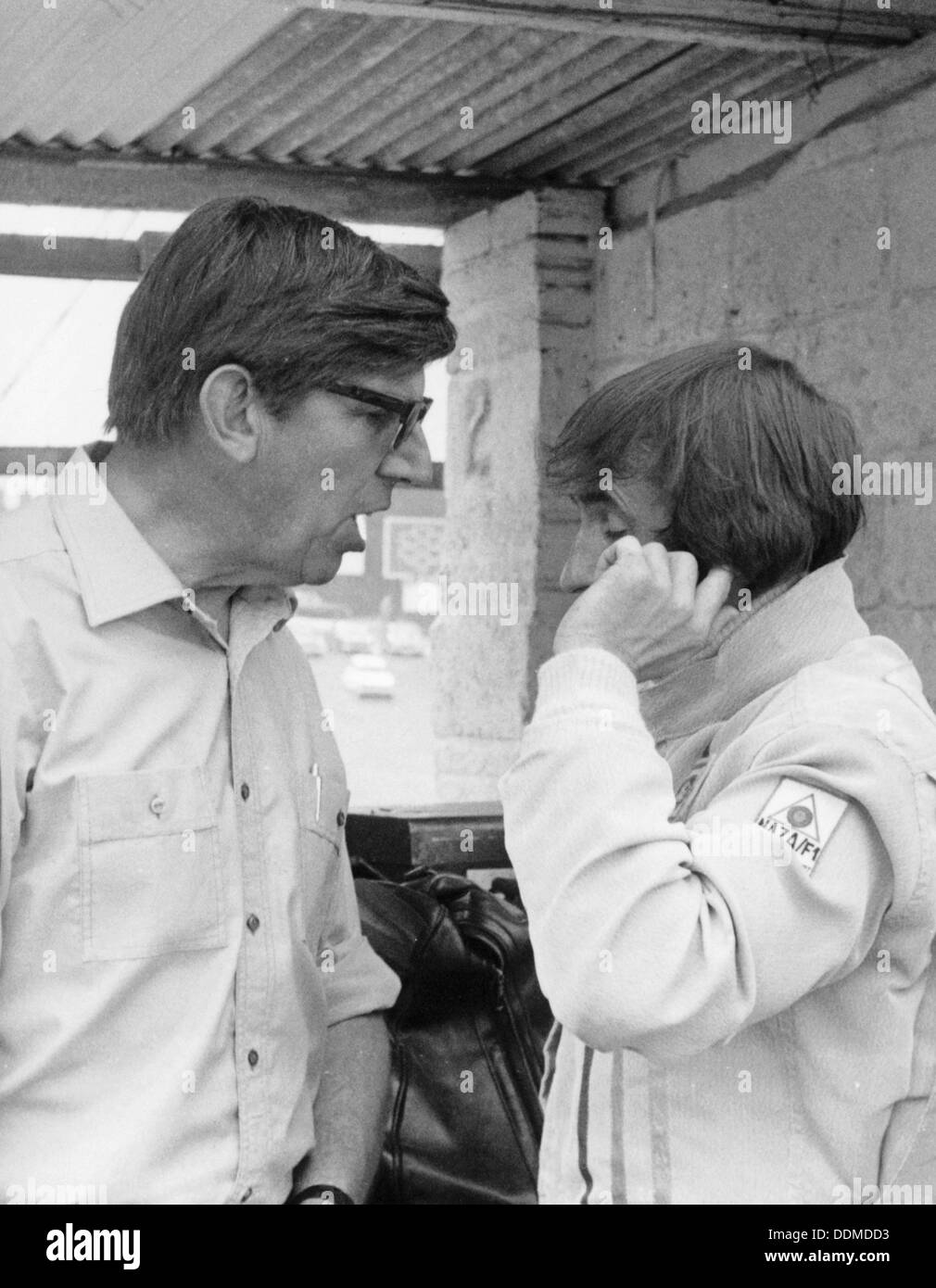 Ken white and artist hi-res stock photography and images - Alamy