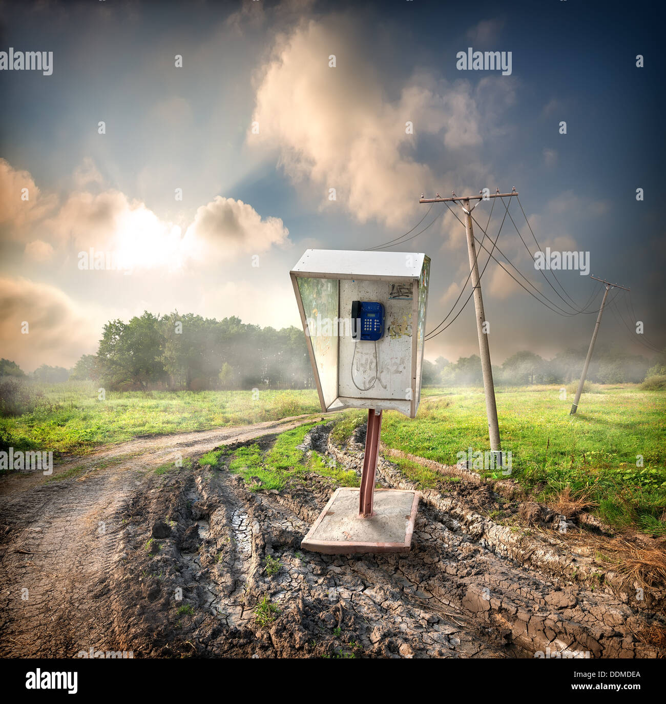 Old payphone booth hi-res stock photography and images - Alamy