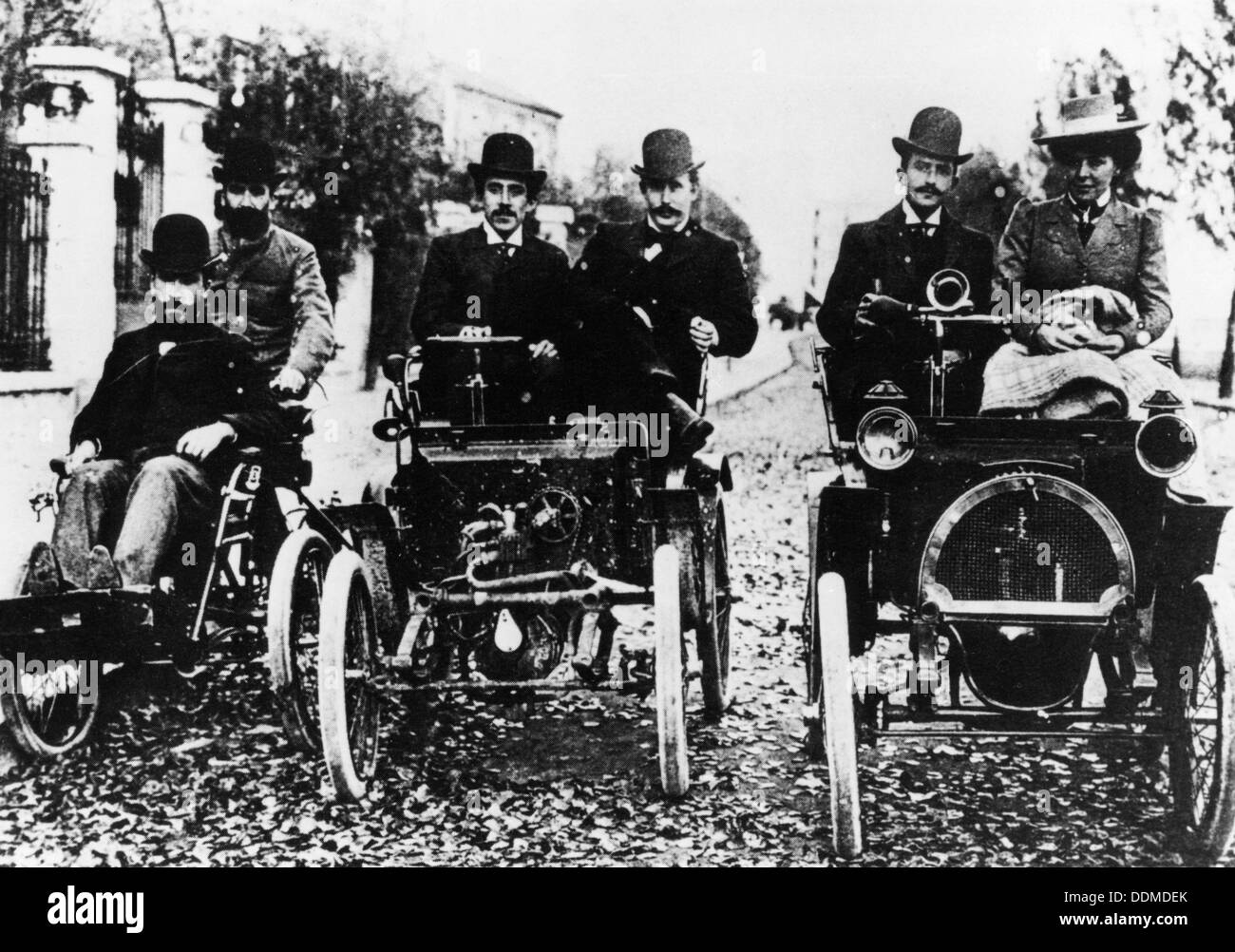Renault car company Black and White Stock Photos & Images - Alamy