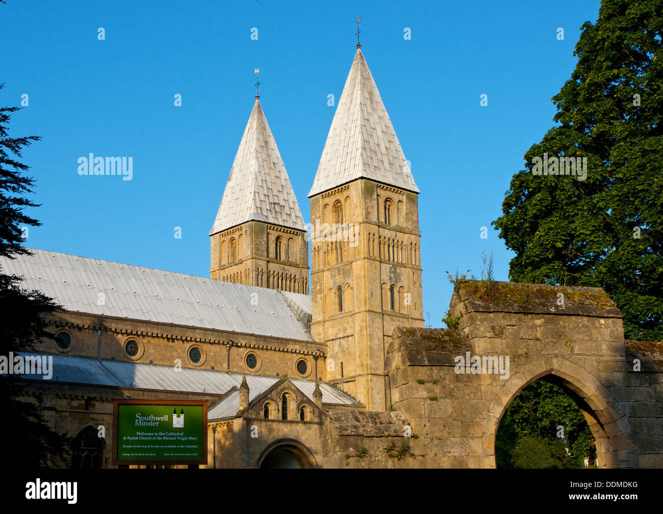 Southwell Minster Cathedral Nottinghamshire east Midlands England ...