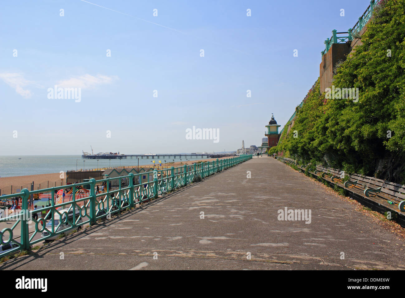 Madeira drive arch hi-res stock photography and images - Alamy
