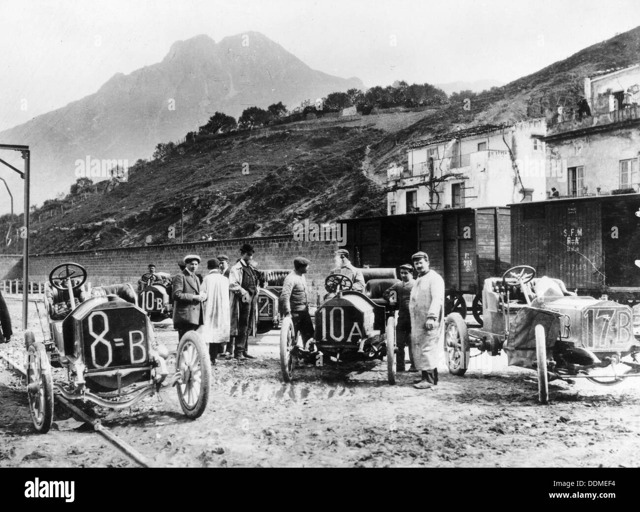 Participants in the Targa Florio race, Sicily, April 1907. Artist ...
