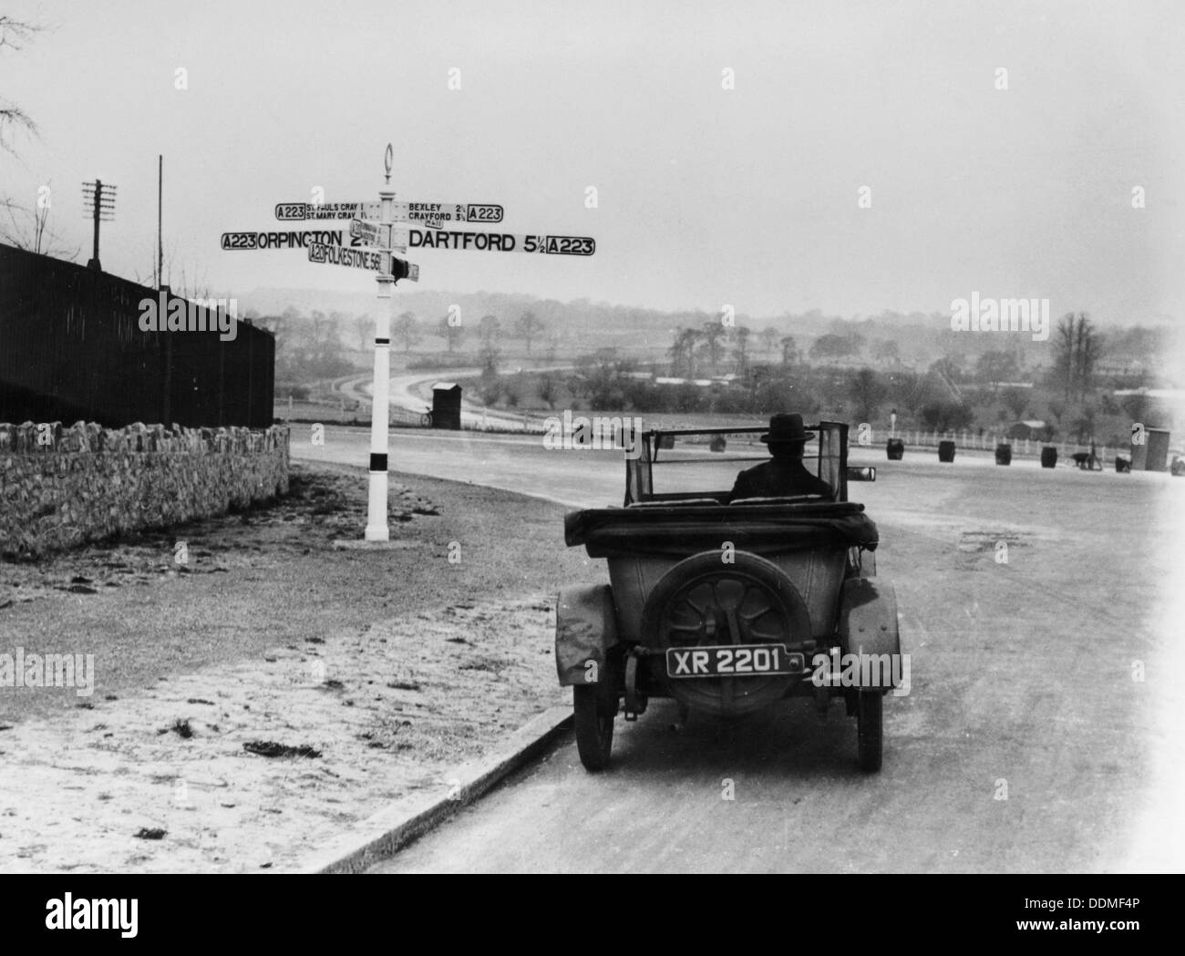 1920s sign hi-res stock photography and images - Alamy