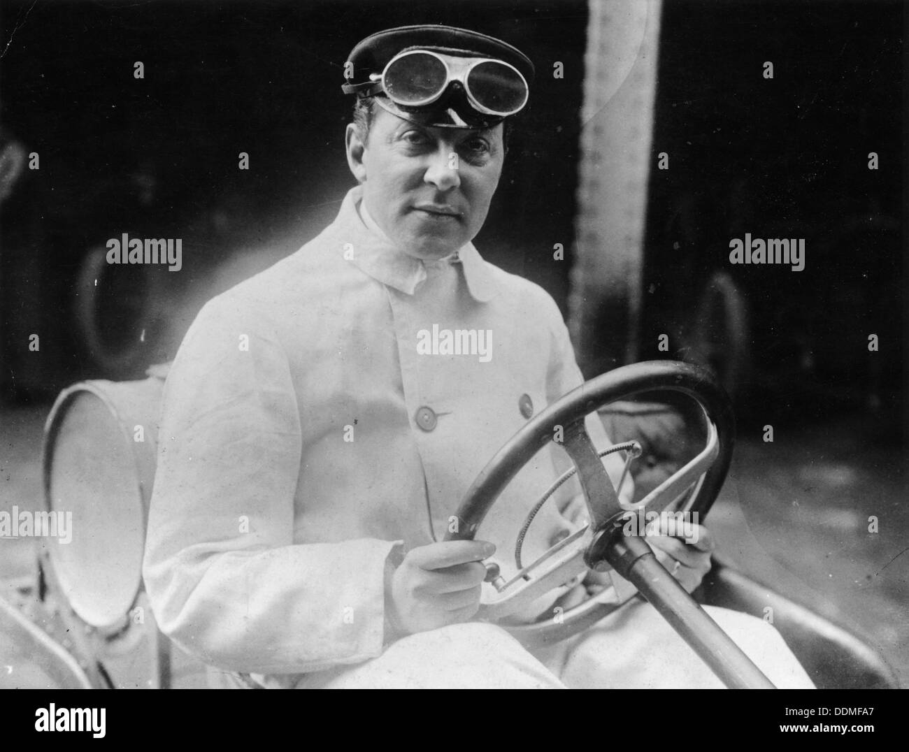 Driving goggles car hi-res stock photography and images - Alamy